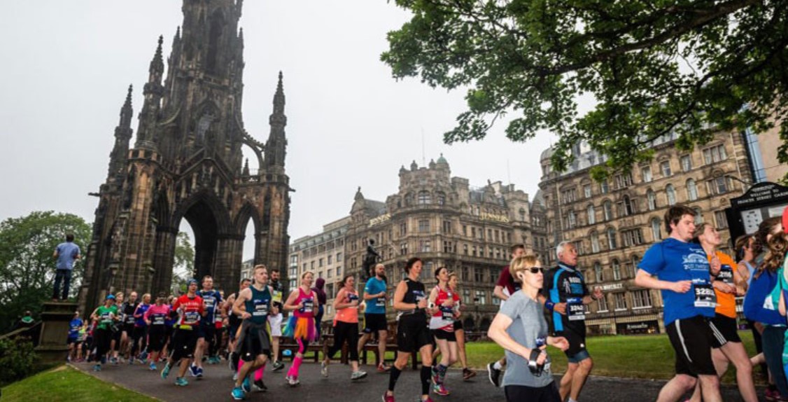Edinburgh Marathon and Half Marathon - results reportSteel City ...